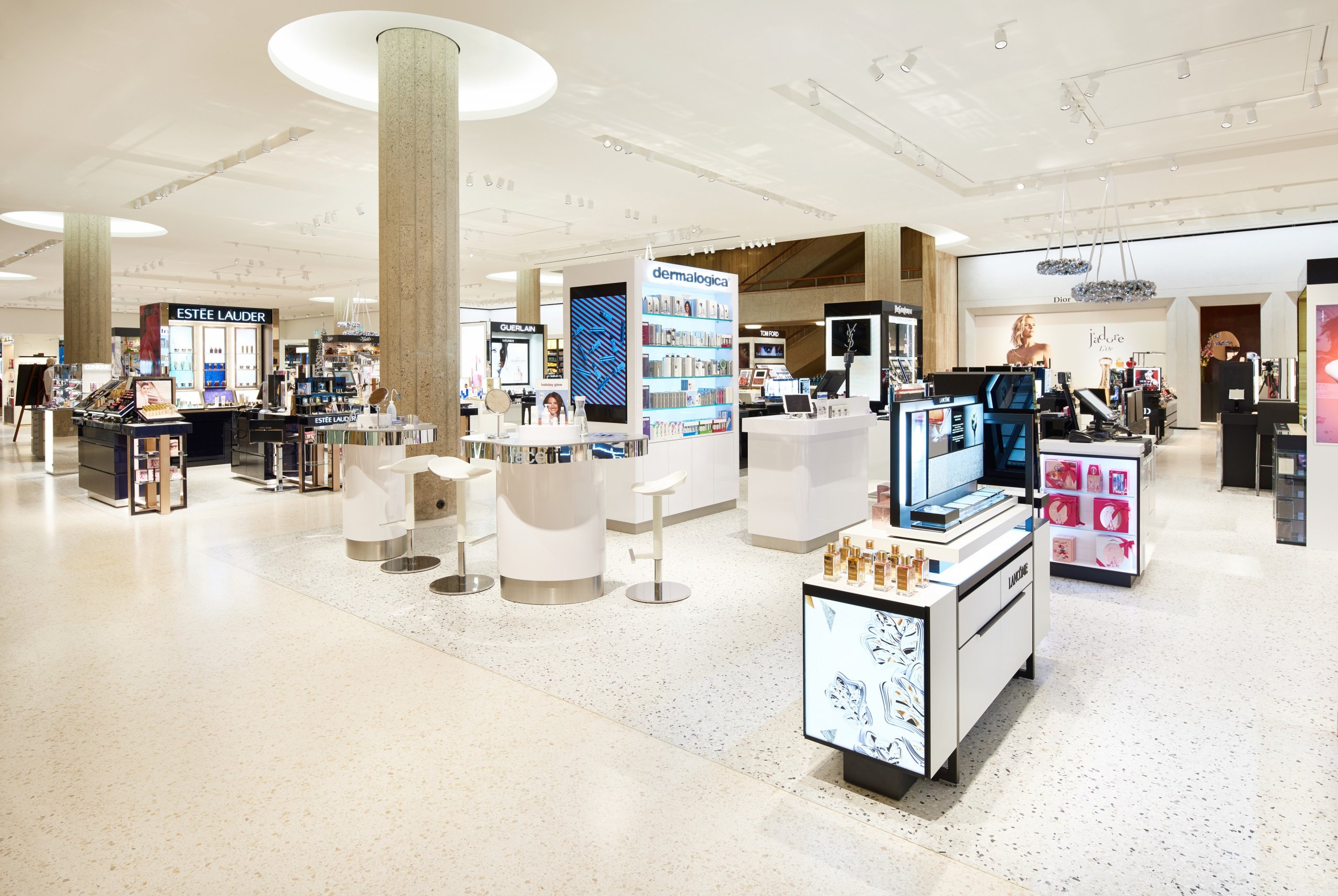 De grootste cosmetica-afdeling van Nederland is geopend | Beau Monde