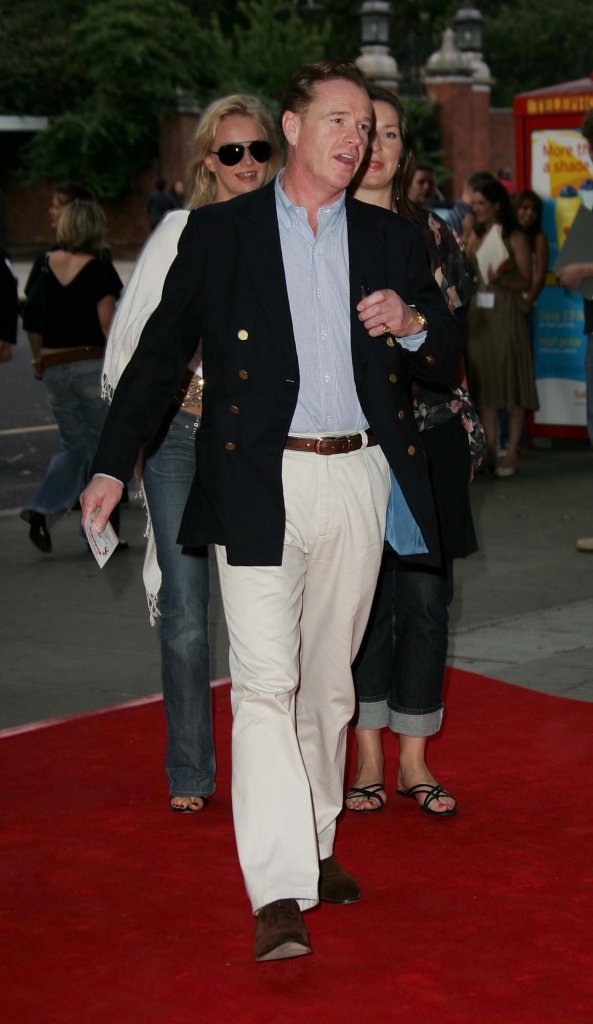 'Ik probeerde prinses Diana te redden van James Hewitt' | Beau Monde