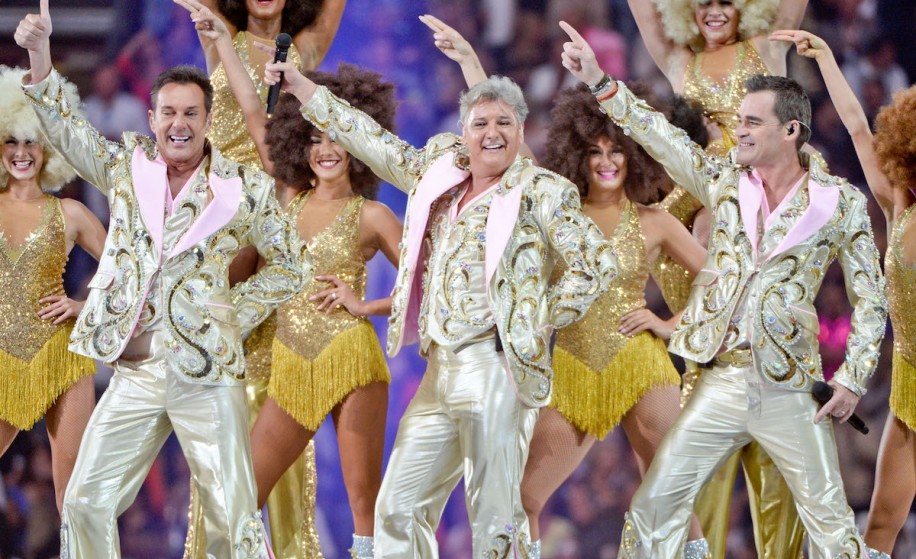 Gaat déze zanger bij de Toppers?! | Beau Monde