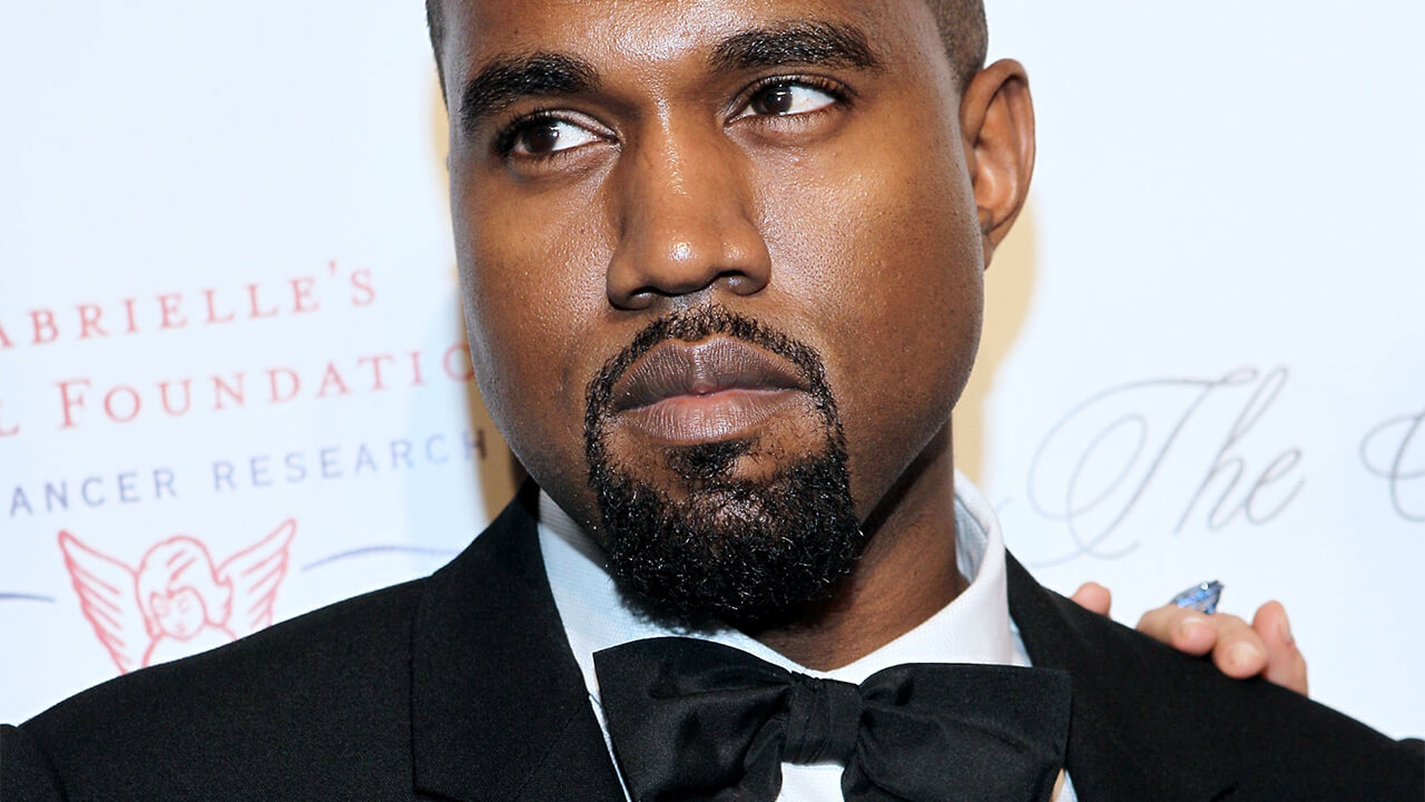 Ka-ching: Ye West koopt tas van kwart miljoen voor nieuwe vriendin