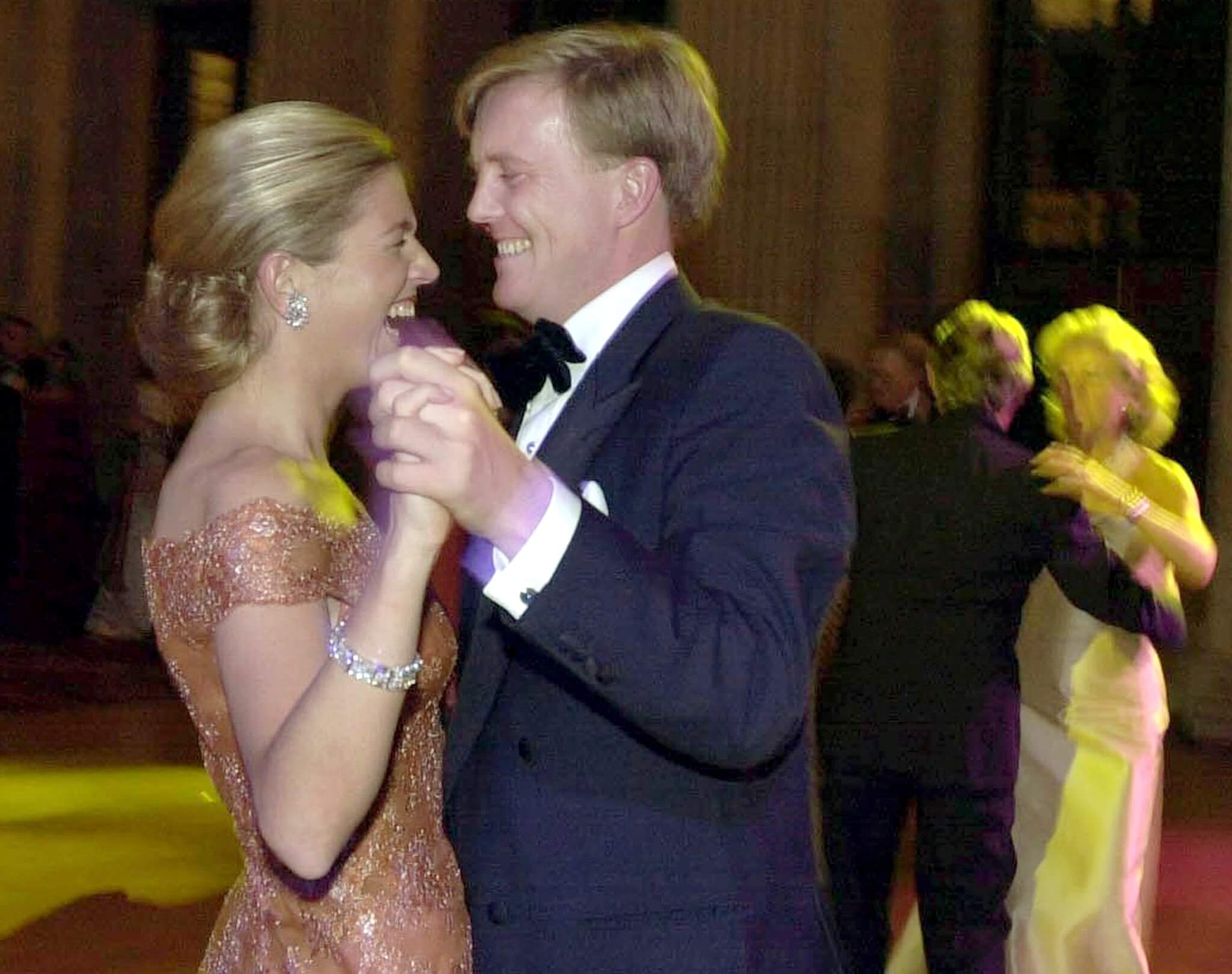 Throwback: de verliefde blikken van Willem-Alexander en Máxima