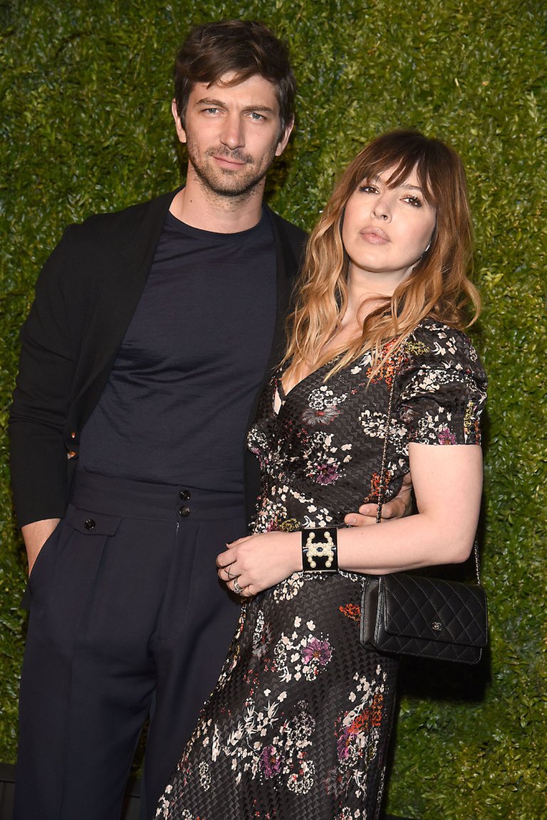 Aha: dit is de vrouw van Michiel Huisman