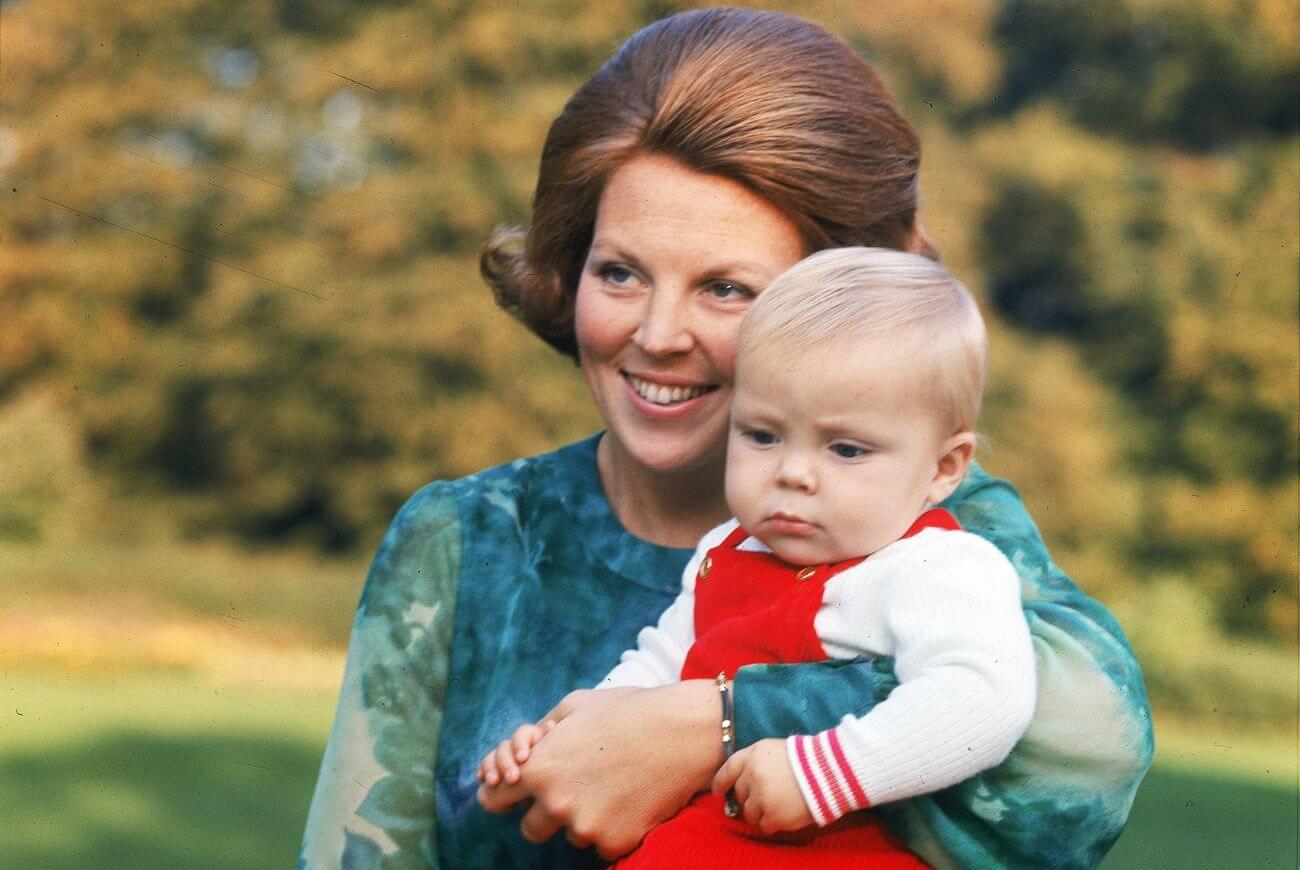 Zo is Beatrix als moeder volgens haar familieleden