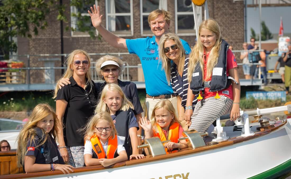 Hiep hoera voor de jarige gravin Zaria van Oranje-Nassau!